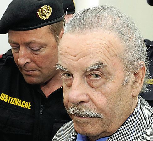 Fritzl A Primit închisoare Pe Viaţă | Libertatea
