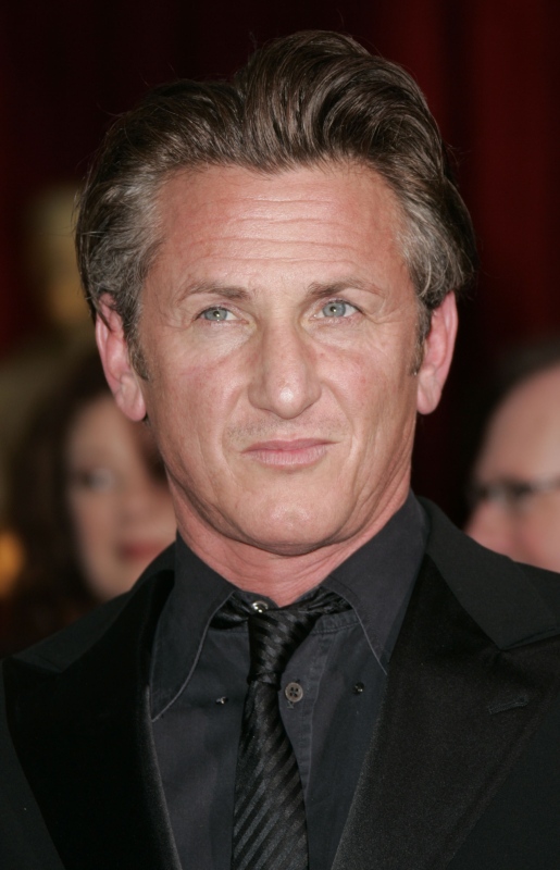 Sean Penn, Condamnat La 300 De Ore De Muncă în Folosul Comunităţii ...