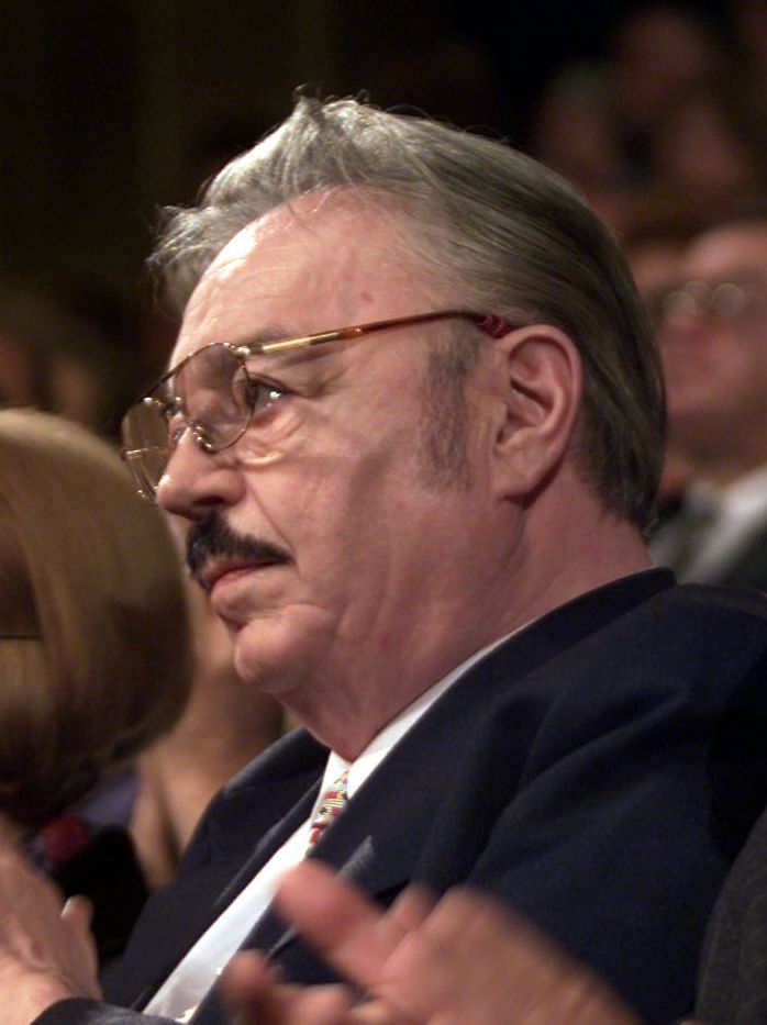 Şocant! Maestrul Ion Lucian, Salariu De 1 Leu | Libertatea