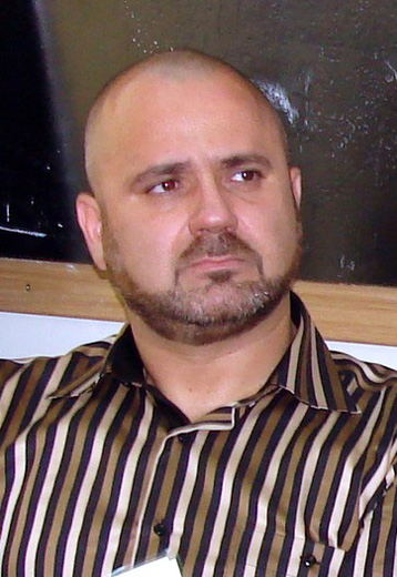 Scriitorul Adrian Voicu şi-a Lansat O Nouă Carte | Libertatea