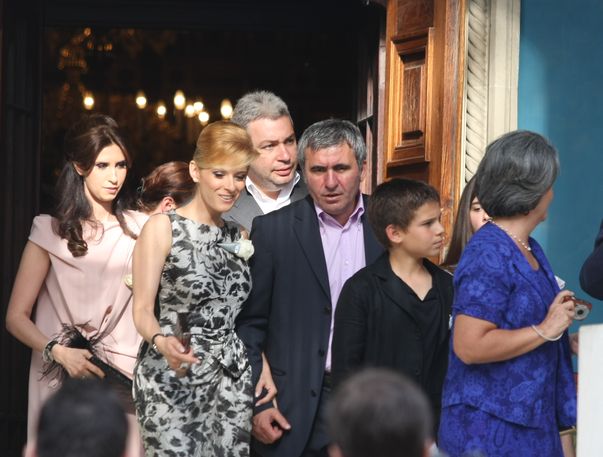 Foto | Chivu, Mutu şi Borcea Printre Invitaţii De Seamă La Nunta Fiicei ...
