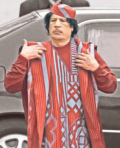Gaddafi A Cerut 200 De Femei înalte Când A Vizitat Italia. Ce S-a ...