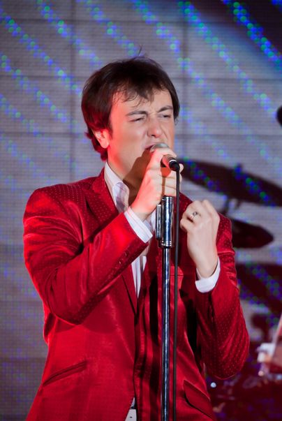 Călin Geambaşu: ”Nu Beau Nici Măcar O Bere, Nu Fumez, Dar îmi Place Să ...