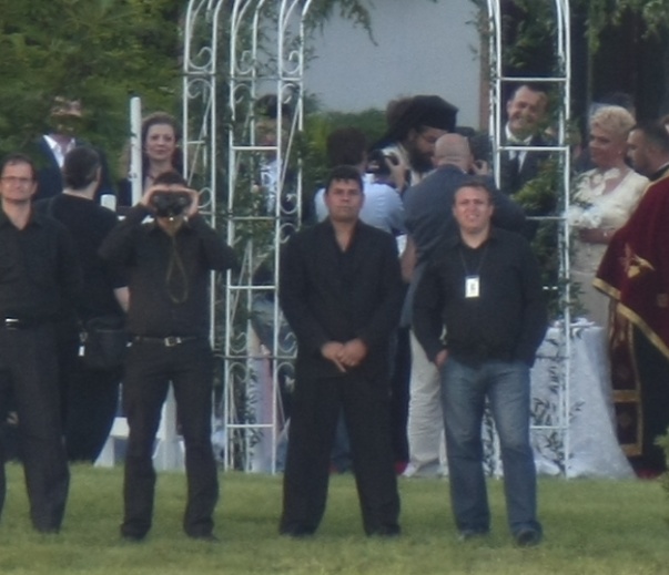 Cât De Fericiţi Au Fost Teo şi Constantin Iosef în Timpul Slujbei ...
