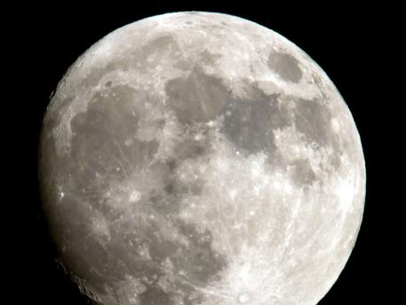 NASA, Bază Spaţială Permanentă în Spatele Feţei Nevăzute A Lunii ...