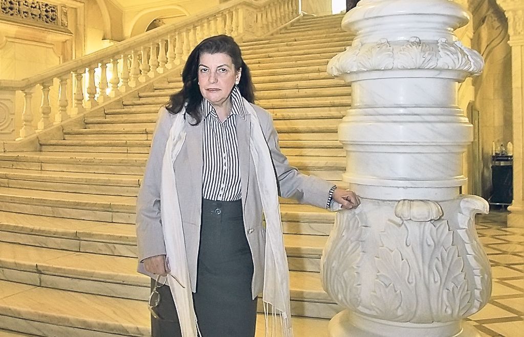 Rudele Spun Că A Murit Din Culpă Medicală! Medici Cu Renume Vor Fi ...