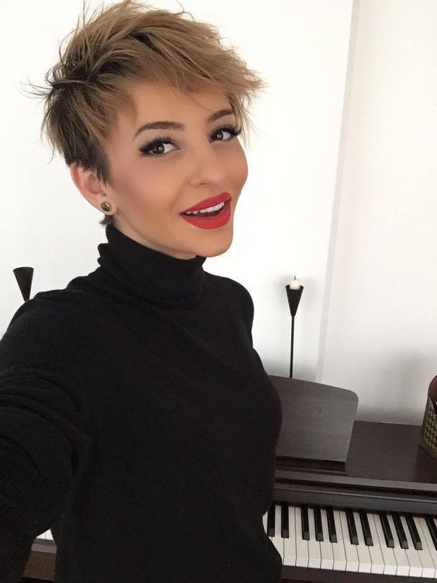 Giulia A Lansat Piesa Ce-a Fost A Fost. Am Lucrat Cu Drag/ VIDEO ...