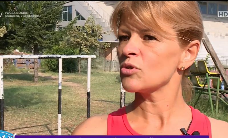 Sanda Ladoși S-a Apucat De Acrobații La Circ. «Vă Invit Să Mă Vedeți ...