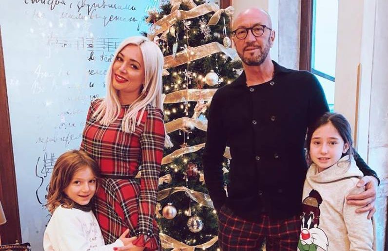Cum A început Anul Raluca Zenga. Se împarte între Familie și Evenimente ...