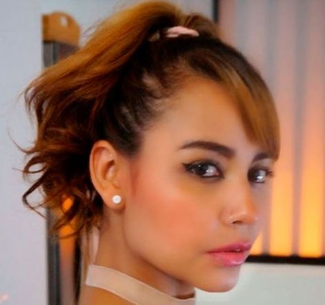 Imagini Incendiare Cu Fosta Călugăriță Care A Ajuns Star Porno. "Îl Rog ...