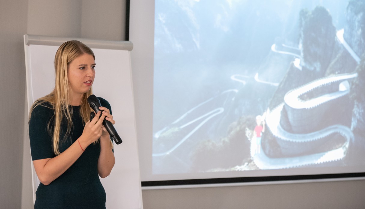 Ce Sistem De Diagnostic A Inventat O Femeie După Ce A Văzut Cum A Fost ...