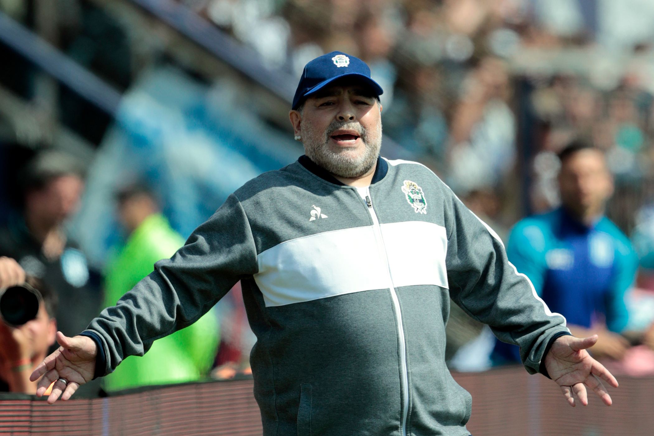 Diego Maradona, Dezvăluiri Din Intimitate. Când și-a Pierdut ...