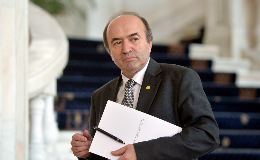 EXCLUSIV | Ce Spune Tudorel Toader După Ce Comisia De La Veneția A ...