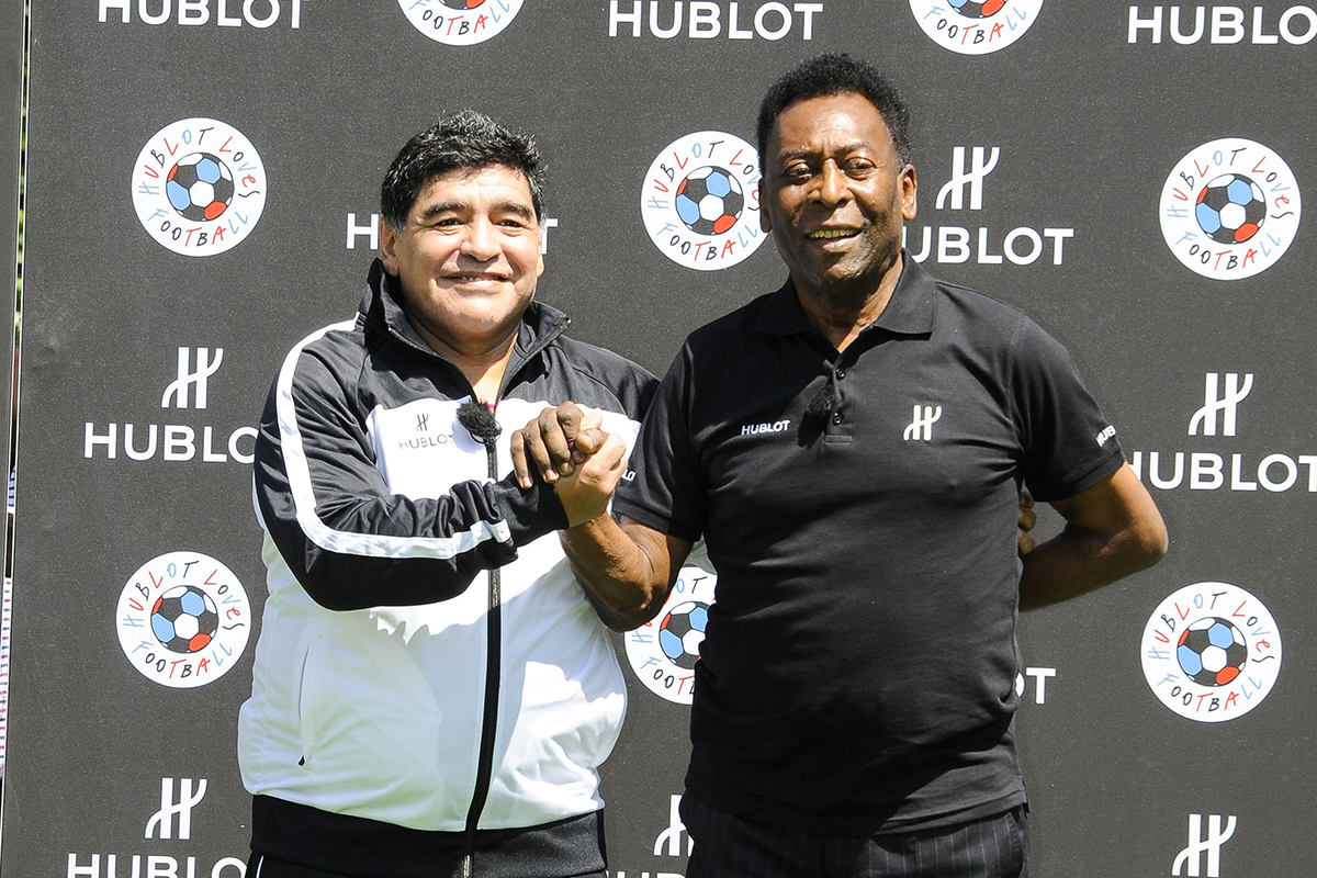Imaginea Virală Cu Pele și Maradona. „Într-o Zi, Sper, Vom Juca ...