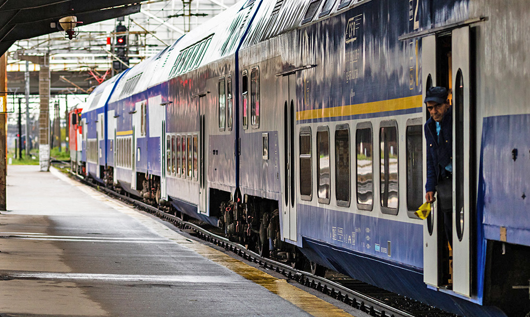 Un Tren A Luat Foc Pe Ruta București-Constanța. Călătorii Au Fost ...