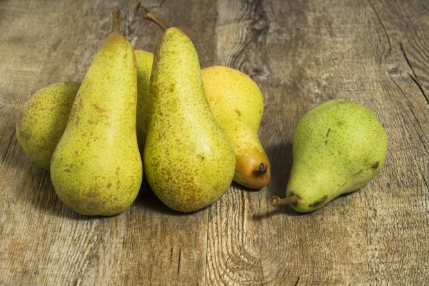Pere - Ce Vitamine Conțin și Ce Beneficii Au Pentru Sănătate. Rețete Cu ...