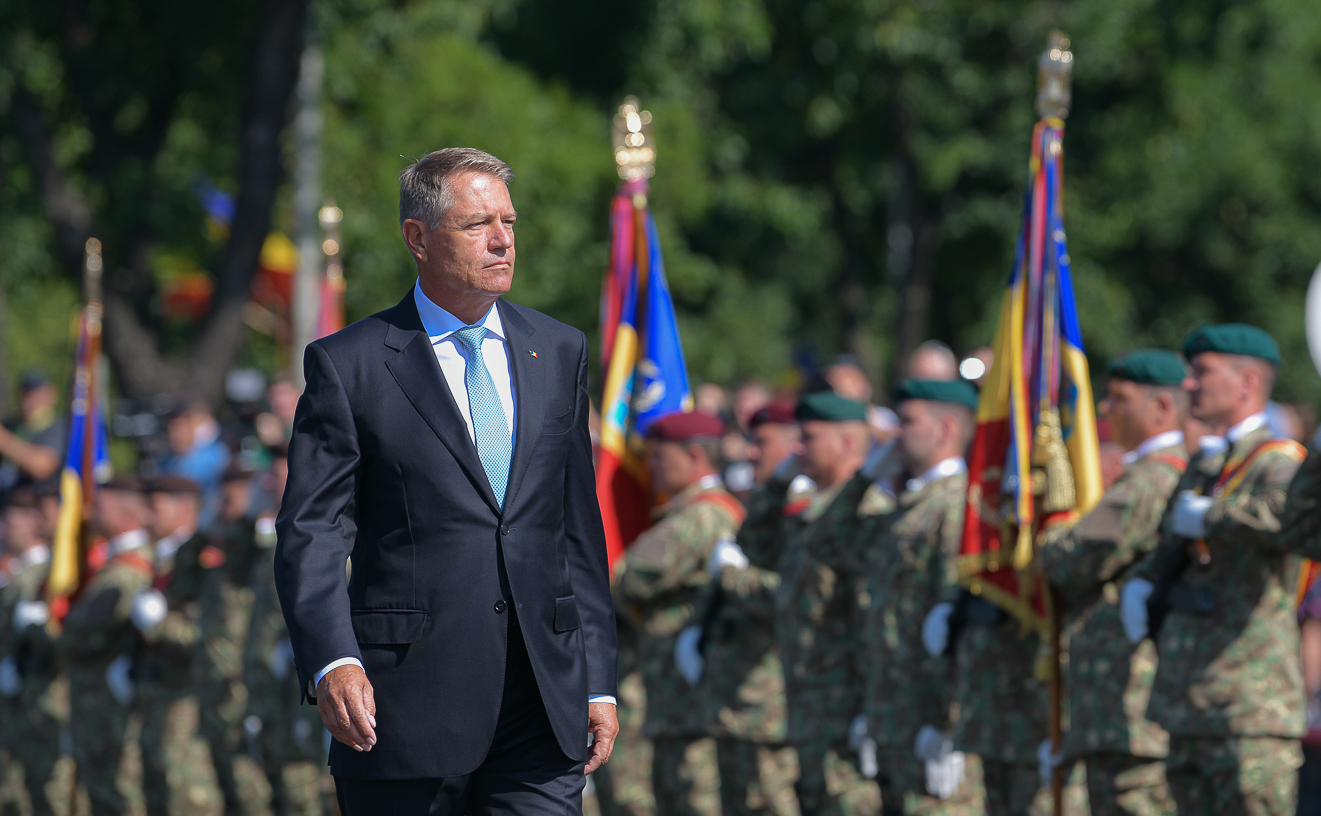 We’re In The Army Now! Sau Ce Se întâmplă Când Avem Un Președinte Care ...