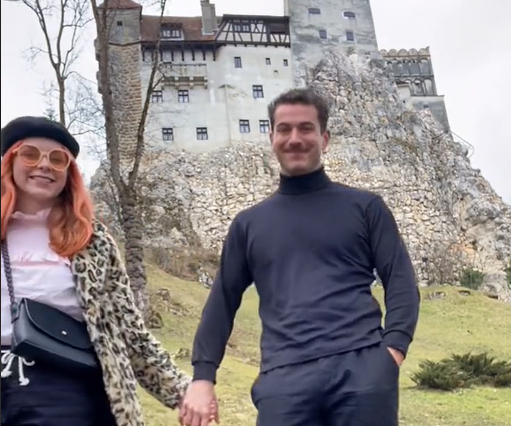 Doi Australieni Care Au Vrut Să Viziteze Budapesta Au Ajuns, Din ... Doi Australieni Care Au Vrut Să Viziteze Budapesta Au Ajuns, Din ...