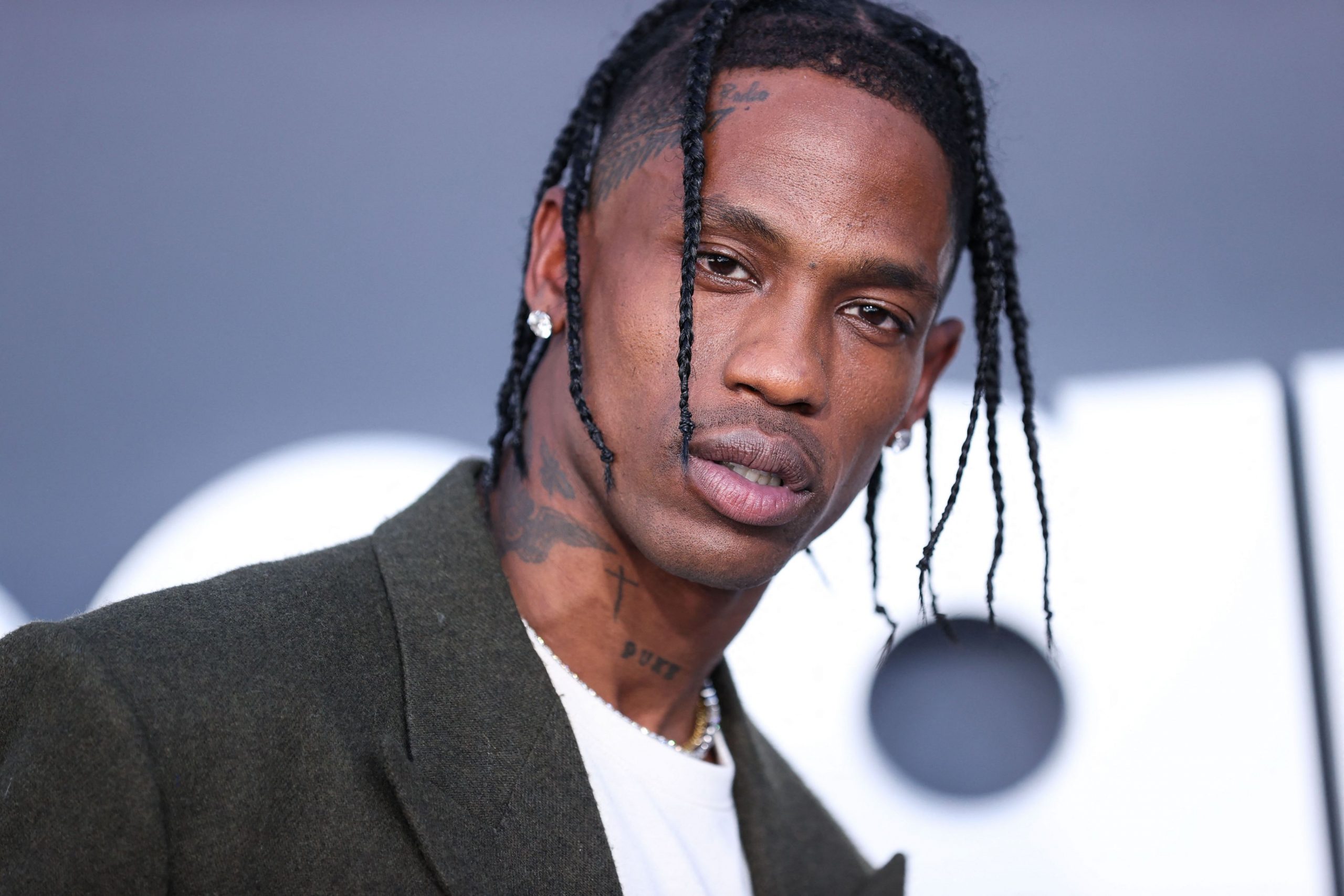 Un Concert Al Rapperului Travis Scott La Piramidele Din Giza, Interzis ...