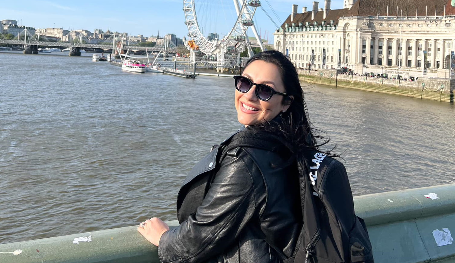 Andra A Izbucnit în Lacrimi La Londra, în Cadrul Unui Concert. „Am ...