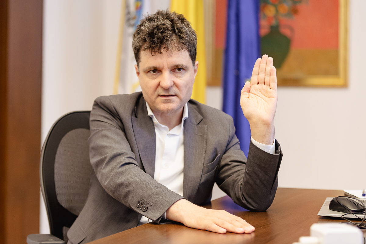 Nicușor Dan Afirmă Că Alegerile La PMB Sunt Mai Complicate Decât în ...