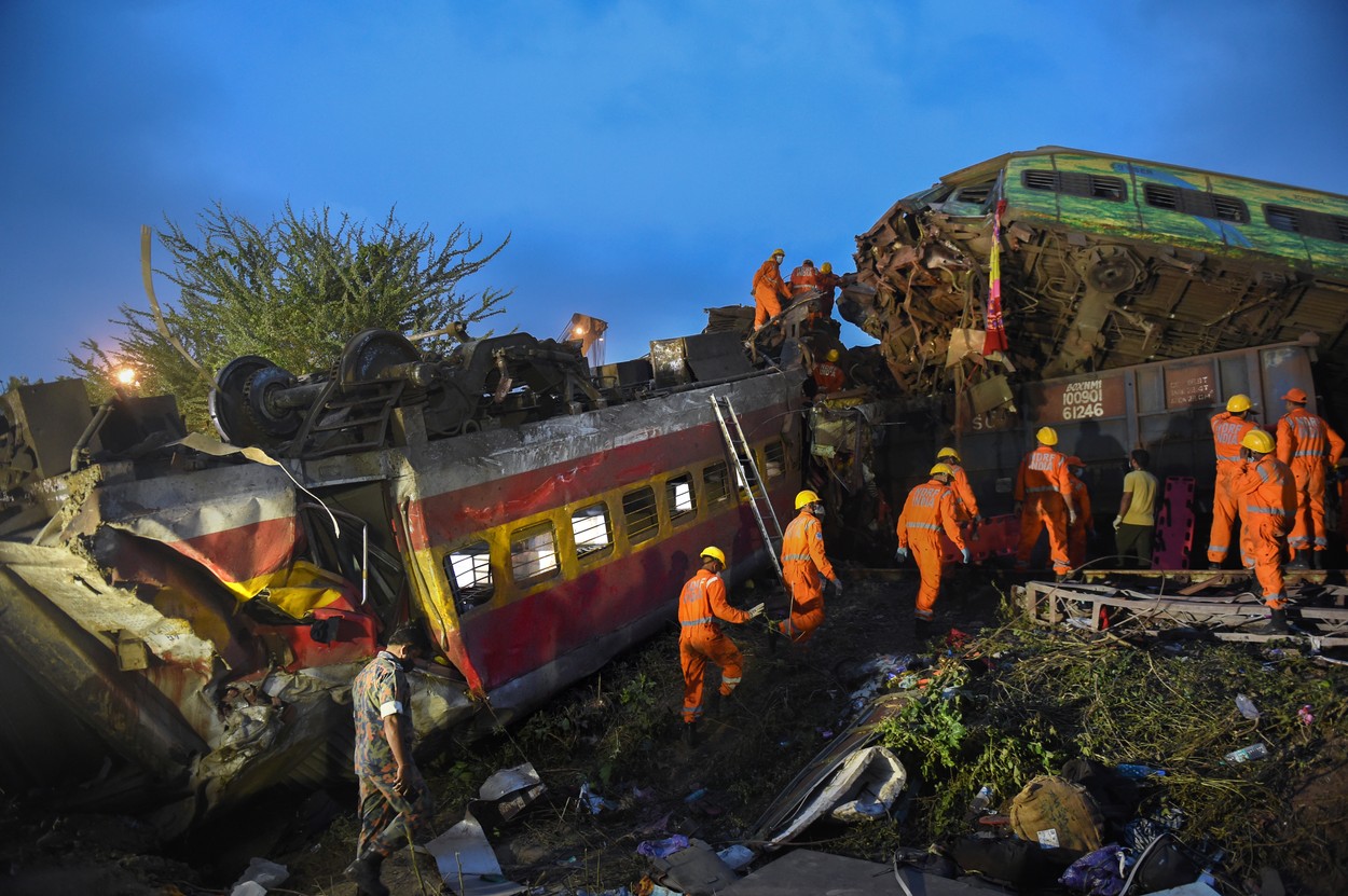 Bilanțul Victimelor După Catastrofa Feroviară Din India: 288 De Morți ...