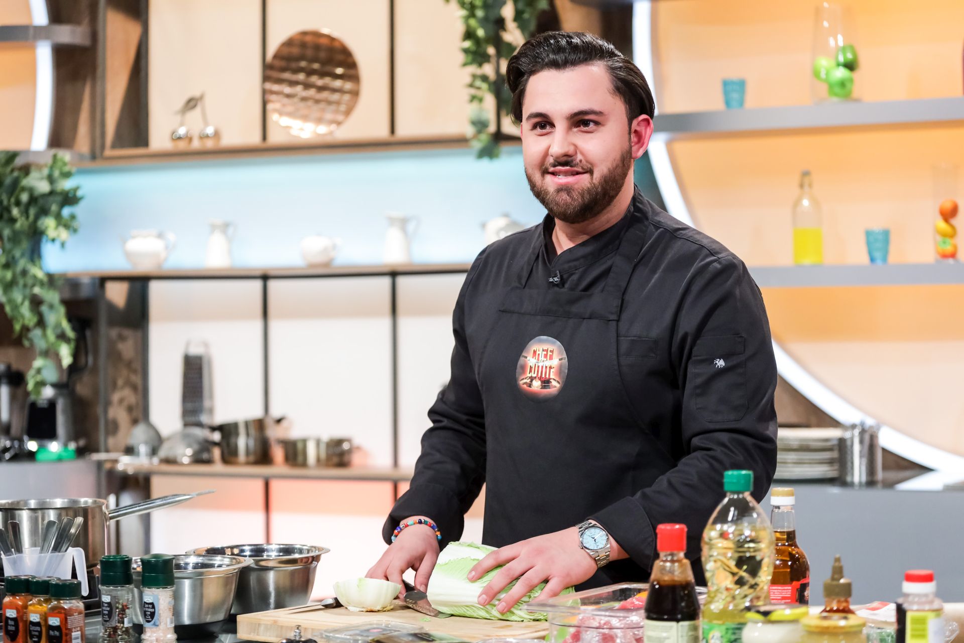 Povestea Lui Janni De La „Chefi La Cuțite”, Tânărul Român Care A Gătit ...