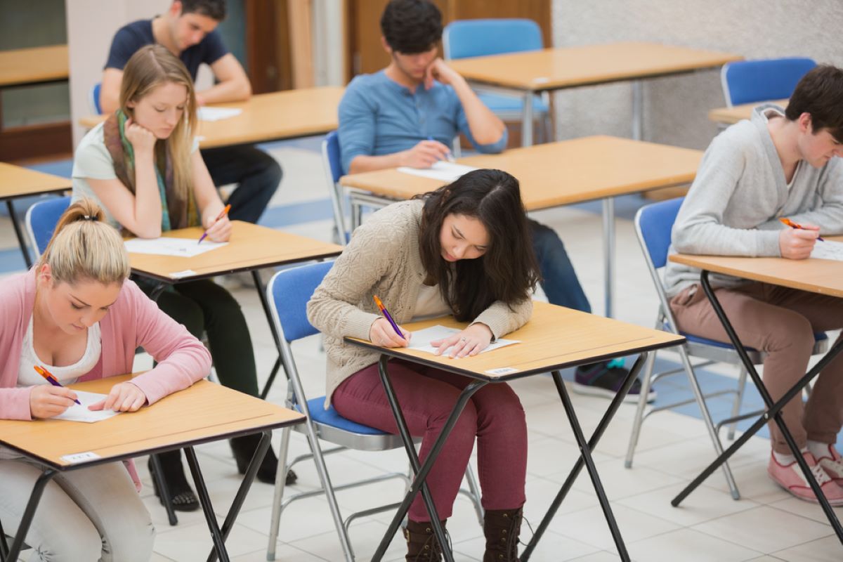 Programă Chimie Bac 2024 - Teme De Studiu Pentru Bacalaureat | Libertatea