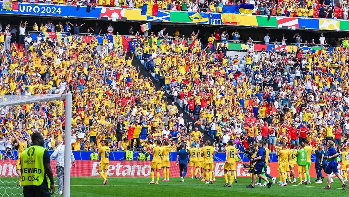 Fake News Cu Suporterii Români Publicat De Cel Mai Mare Ziar De Sport ...