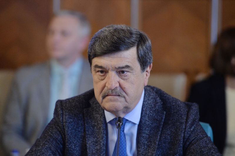 Toni Greblă, șeful AEP, Dă Vina Pe Primari Pentru Haosul De La ...