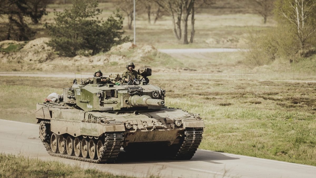 Principalul Furnizor De Tancuri Leopard 2 Pentru Ucraina. Țara Care A ...