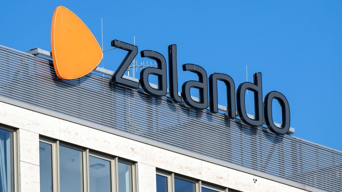 Zalando, Retail German Prezent și în România, Preia Rivalul About You ...