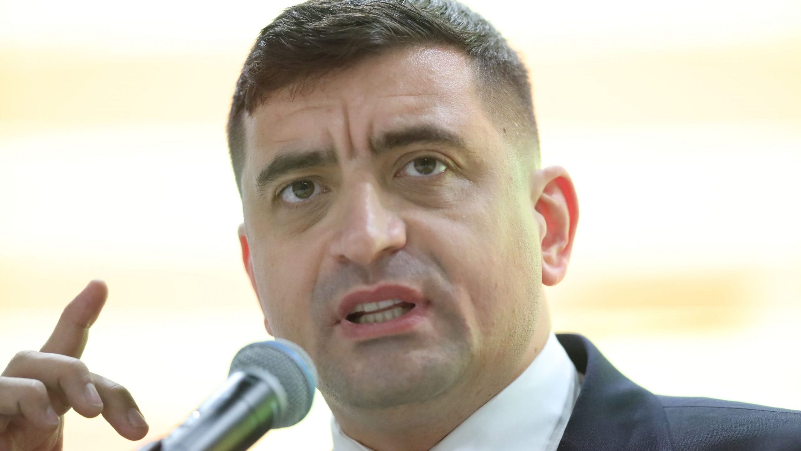 George Simion își îndeamnă Susținătorii Să Iasă în Stradă, După Ce Le ...