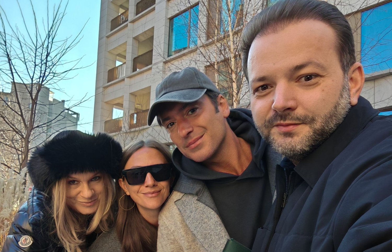 Întâlnirea Pe Care Au Avut-o Mihai Morar și Soția Lui Cu Adela Popescu ... Întâlnirea Pe Care Au Avut-o Mihai Morar și Soția Lui Cu Adela Popescu ...