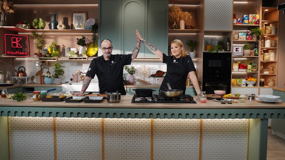 Cine prezintă noul sezon Hello Chef sezonul 9 la Antena 1