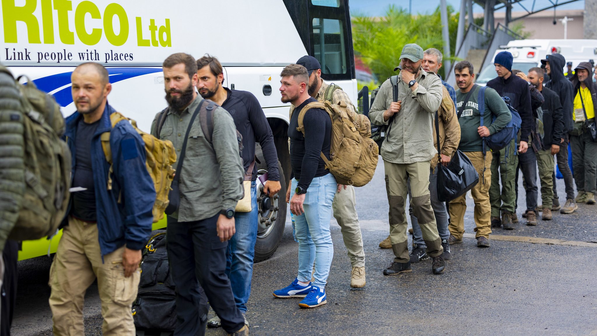 Cum Au Fost Duși Mercenarii Români Din Congo în Rwanda. Momentul A Fost ...