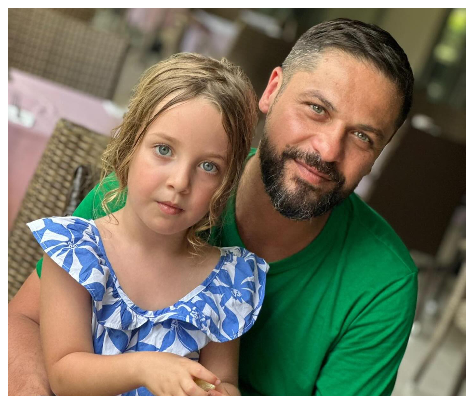 Augustin Viziru și-a găsit nașul. Fiica lui îl ține sub papuc.