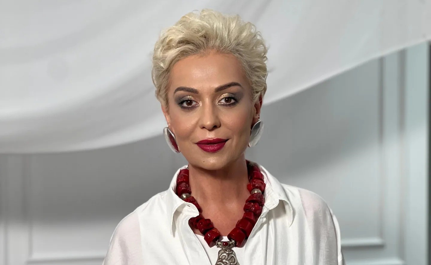 Ce ocupație are fiul Monicăi Anghel, la vârsta de 14 ani