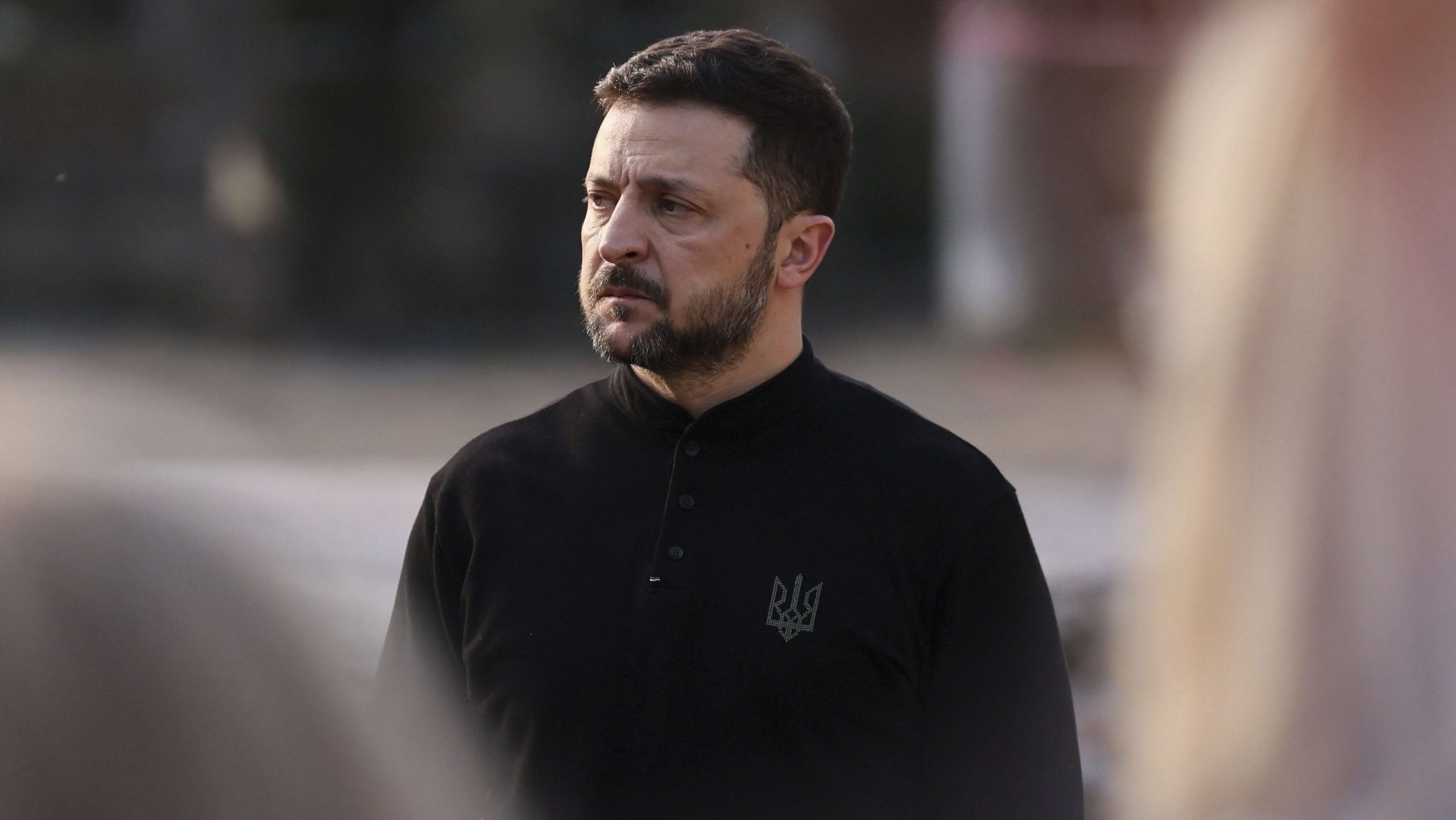 Ucraina nu va fi de acord cu retragerea armatei din regiunile pe care ...