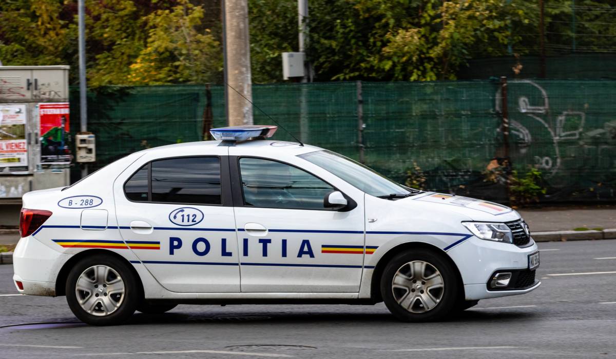 Șeful IPJ Mehedinţi, prins că a condus cu 109 km/oră în localitate, a ...
