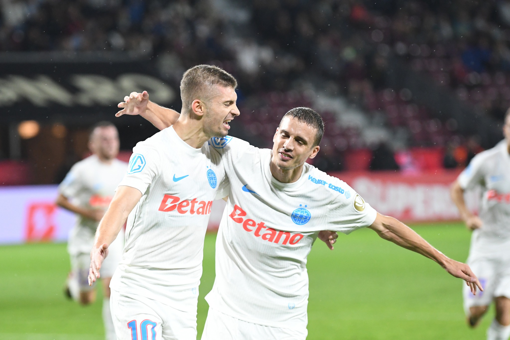 FCSB vinde abonamente pentru meciurile din grupa de Europa League. Cât ...