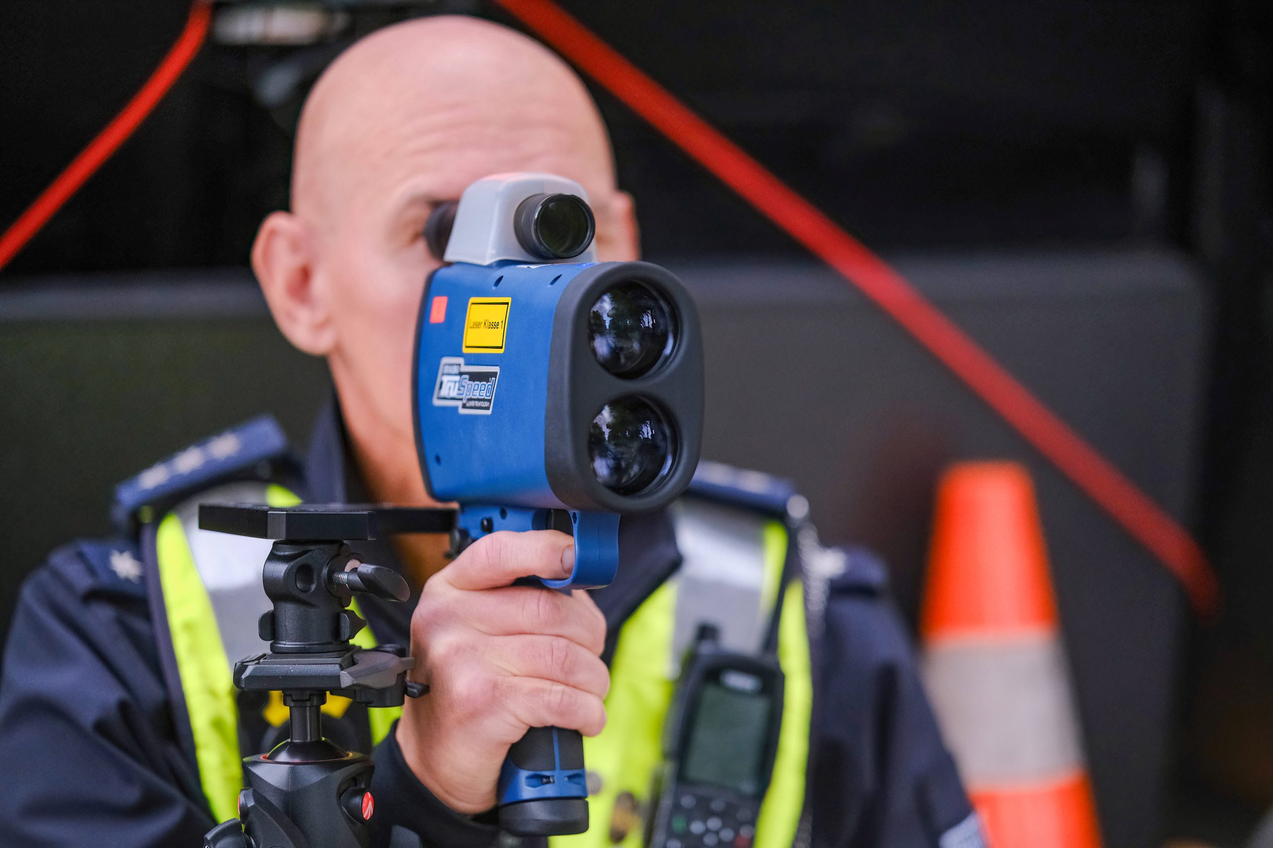 31 de șoferi amendați pentru viteză într-o singură oră, pe A4 din Austria