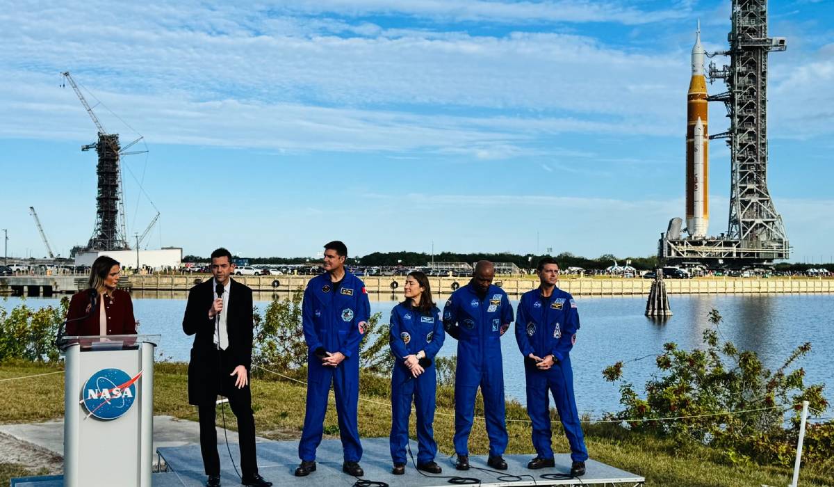 NASA trimite oameni spre Lună în misiunea Artemis II, considerată ...