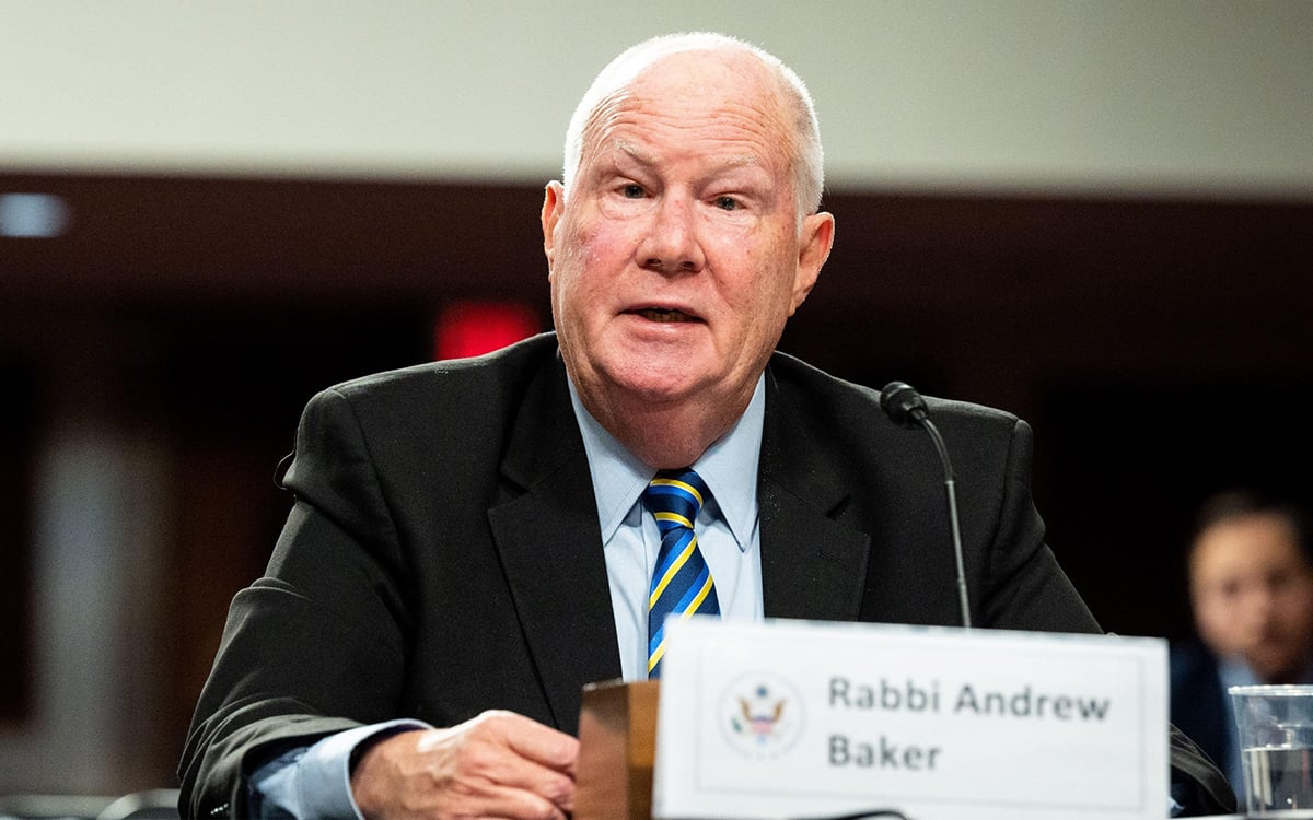 Rabinul Andrew Baker, director în Comitetul Evreiesc American: „Liderii ...