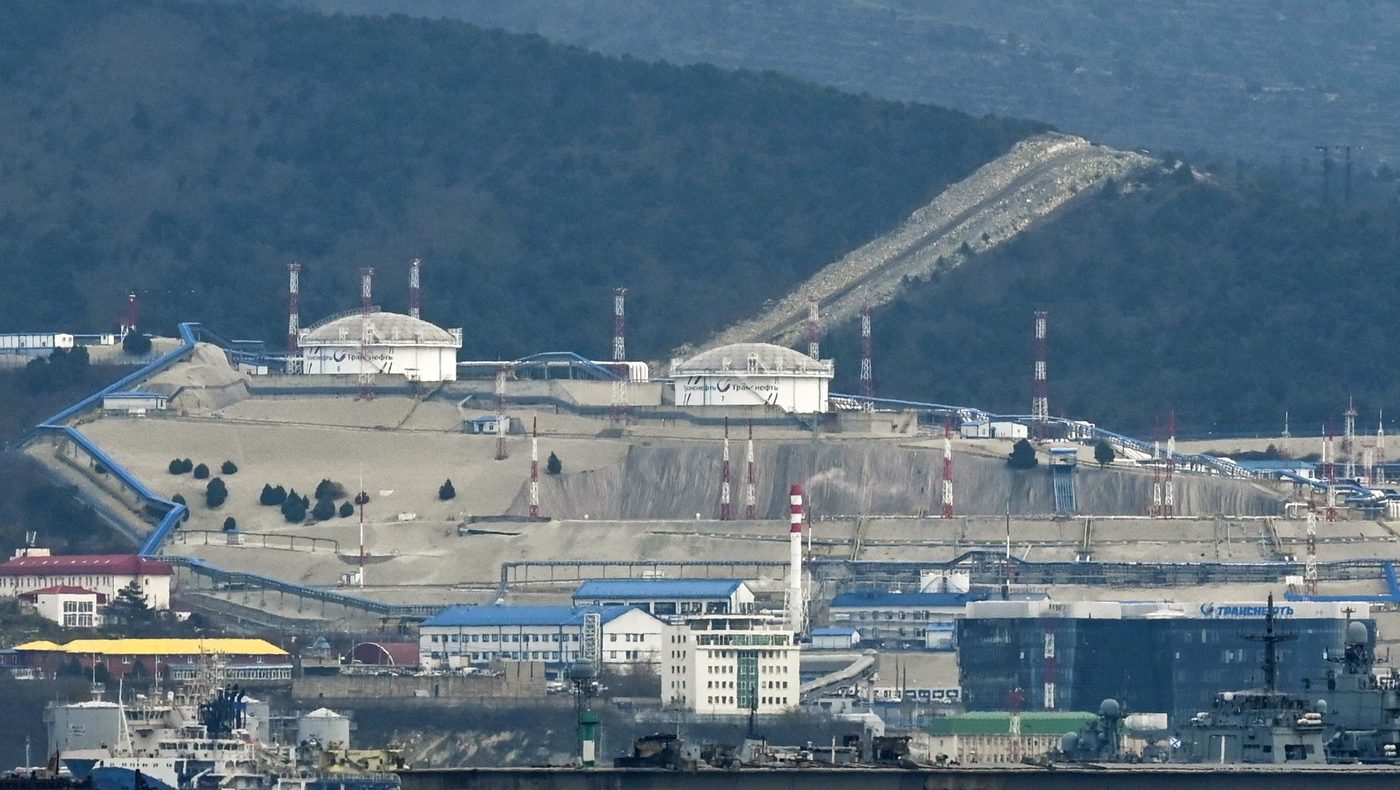 Incendiu la cel mai mare terminal petrolier rusesc de la Marea Neagră ...