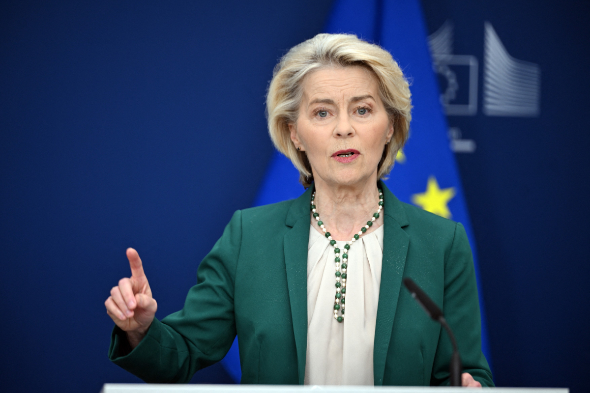 Reacția Ursulei von der Leyen, după victoria lui Rumen Radev în ...
