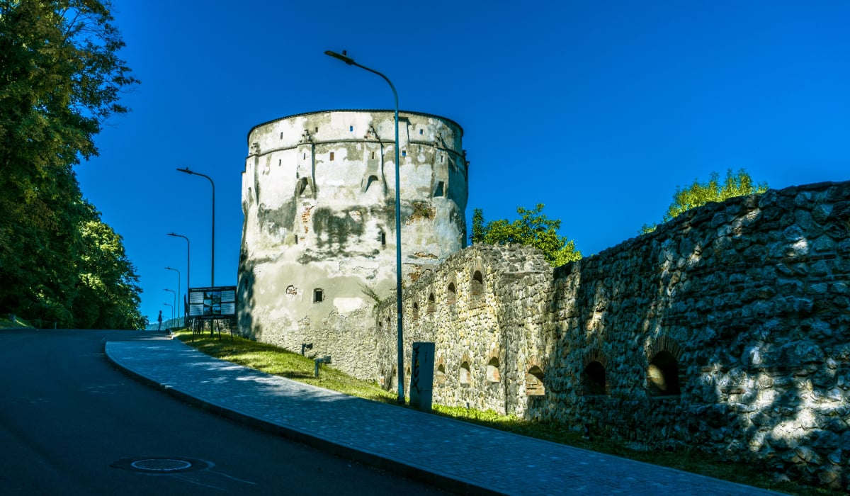 Bijuteria istorică din Brașov care revine la viață: Cum este restaurat ...
